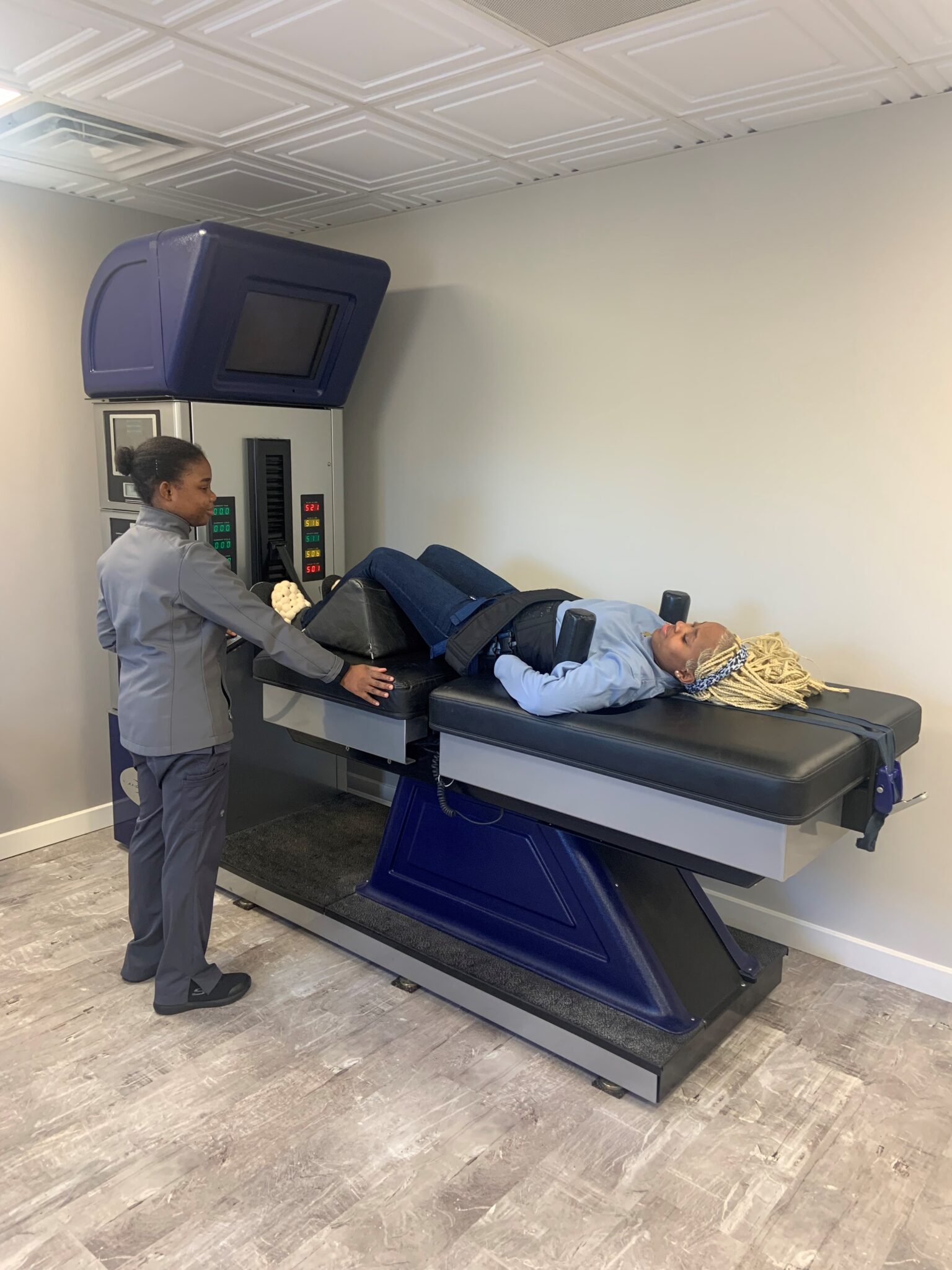 Spinal Decompression - Glasgow Spine & Wellness